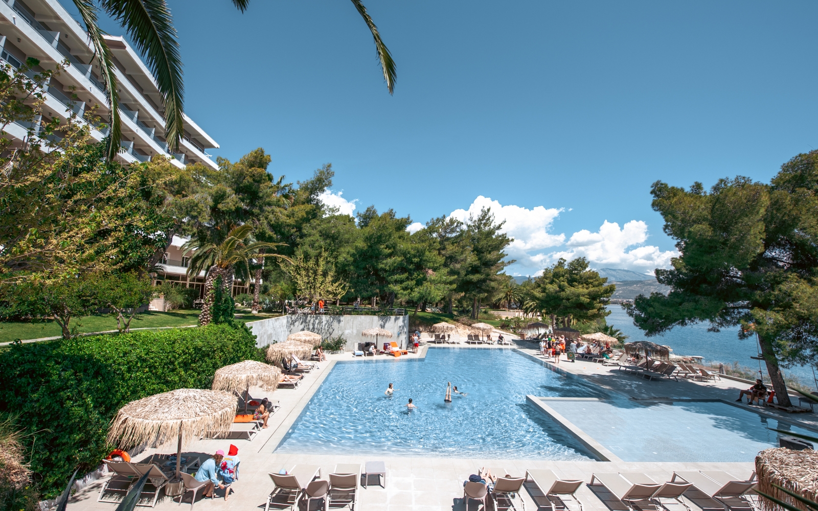 Pool Area, Hotel King Saron